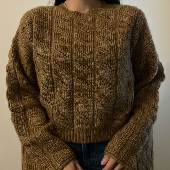Almost Famous | Sweaters | Bell Sleeve Sweater | Poshmark